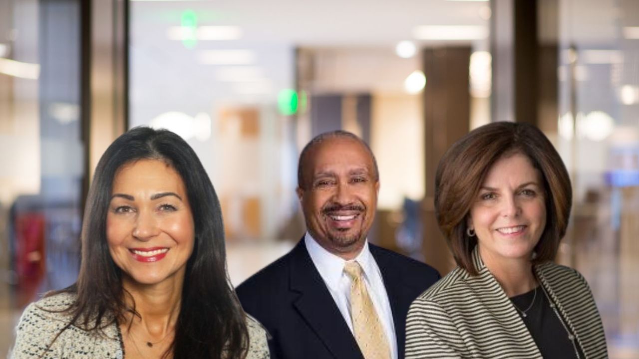 Senior AXIS employees set to retire at end of year | Bermuda Re